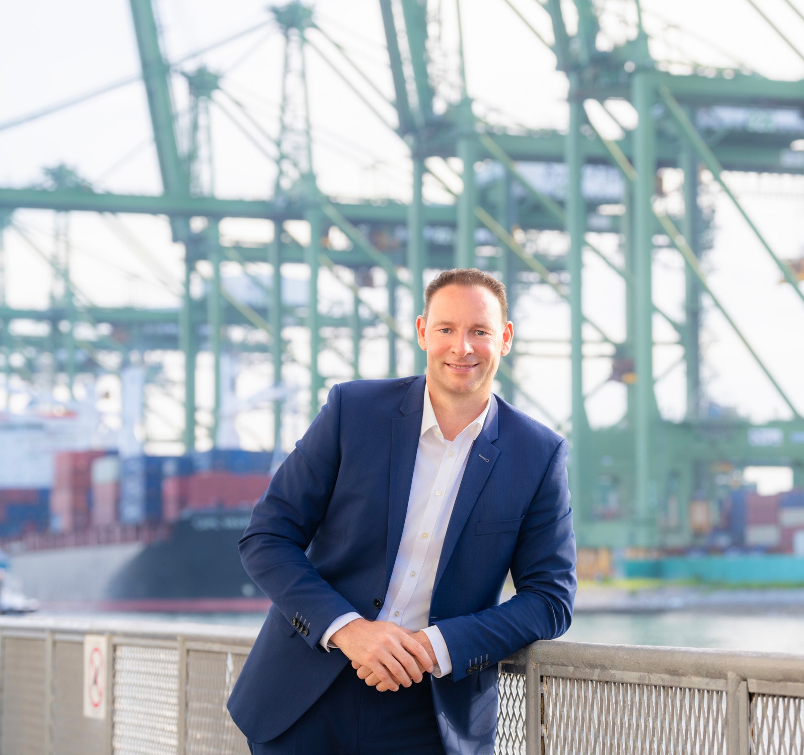 Global Logistics Management with Care | Creo Logistics