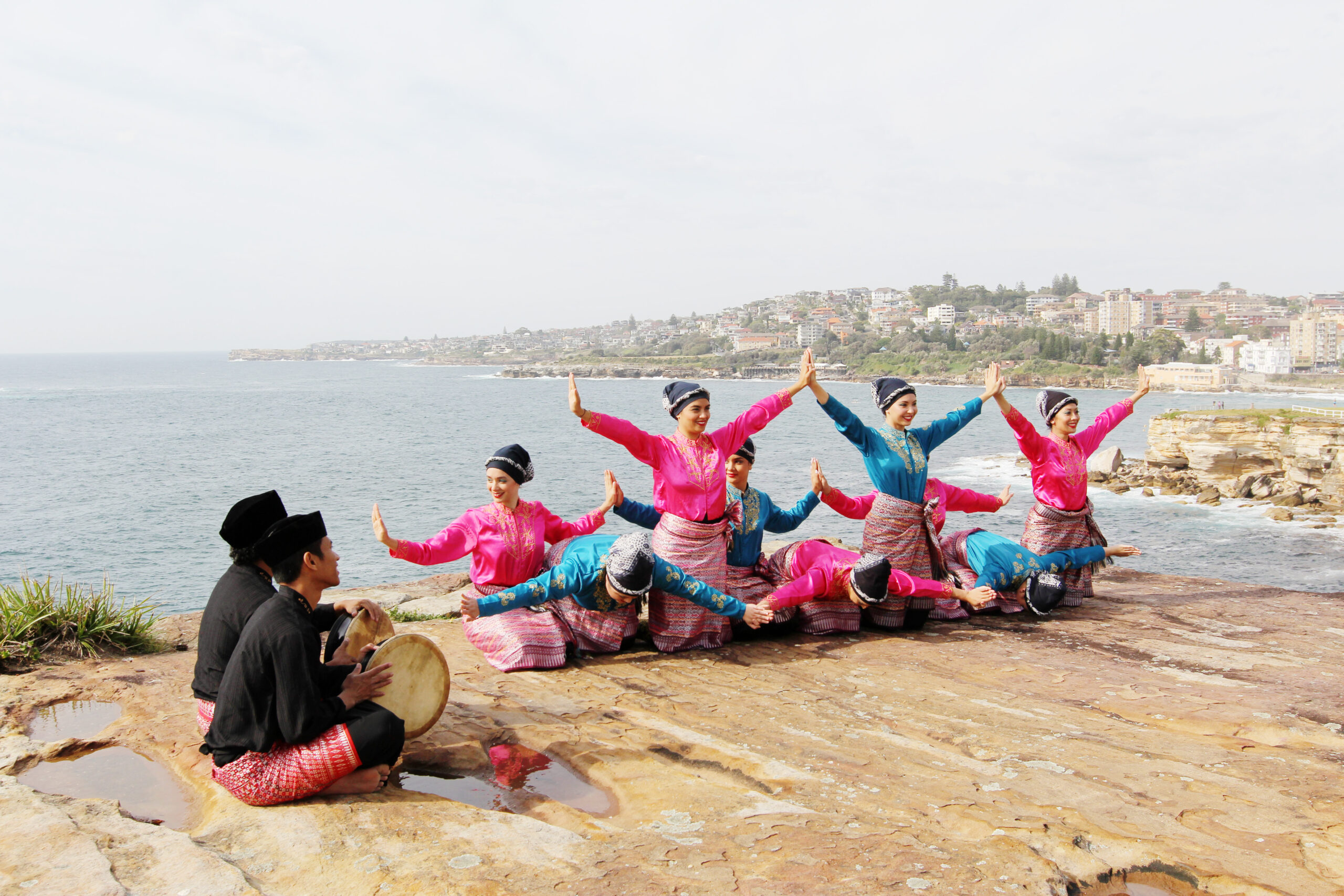 The Workshop Program of STRUT Dance