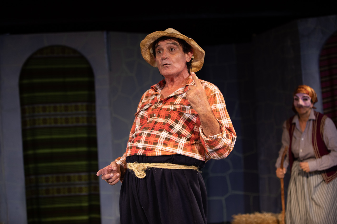 Greek comedy, 'Ploutos,' shines light on inequality between the rich ...