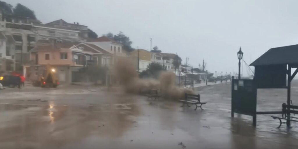 Rare Mediterranean storm batters Greece's Ionian islands – Greek Herald