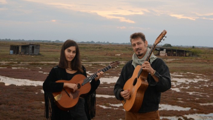 Greek Fringe digital event set to showcase Cretan band from Melbourne ...