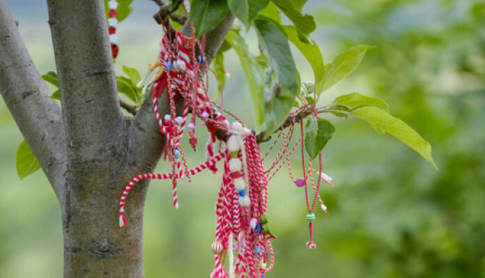 Five traditions only Greeks can understand – Greek Herald