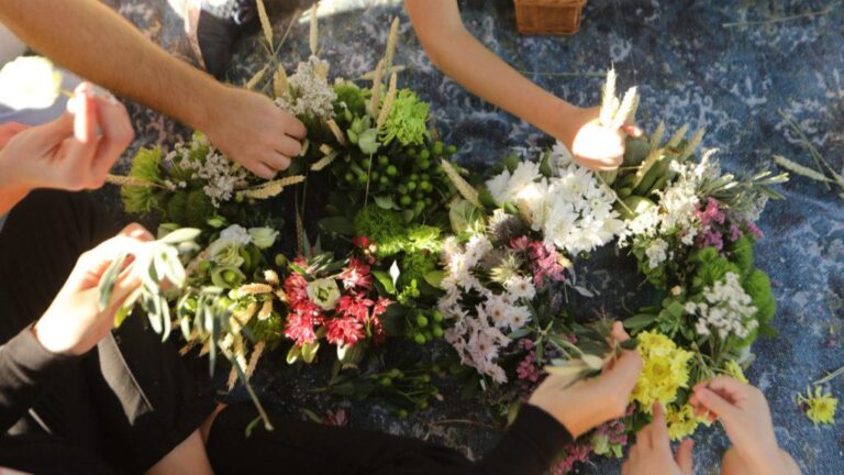 What is the custom of Protomagia (1st of May) and why do Greeks ...