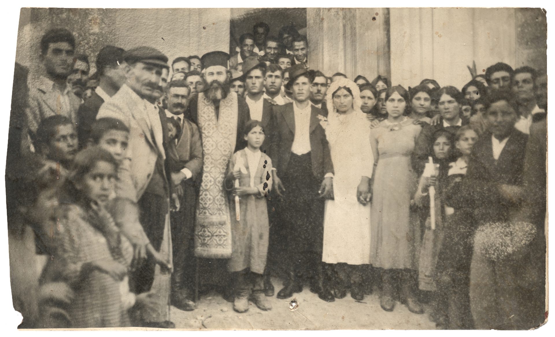 Australian-Cypriot author and artist pays tribute to his homeland ...