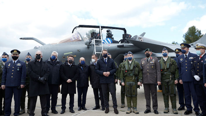 'Welcome home': Greece receives first Rafale fighter jets from France ...