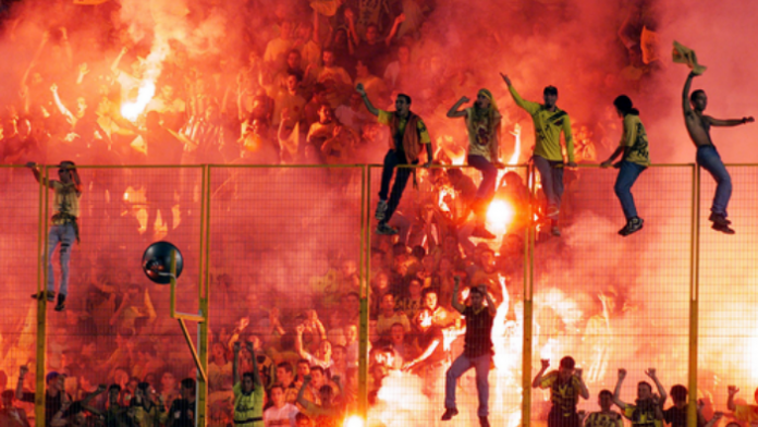Greece cracks down on soccer hooligans after Thessaloniki murder ...