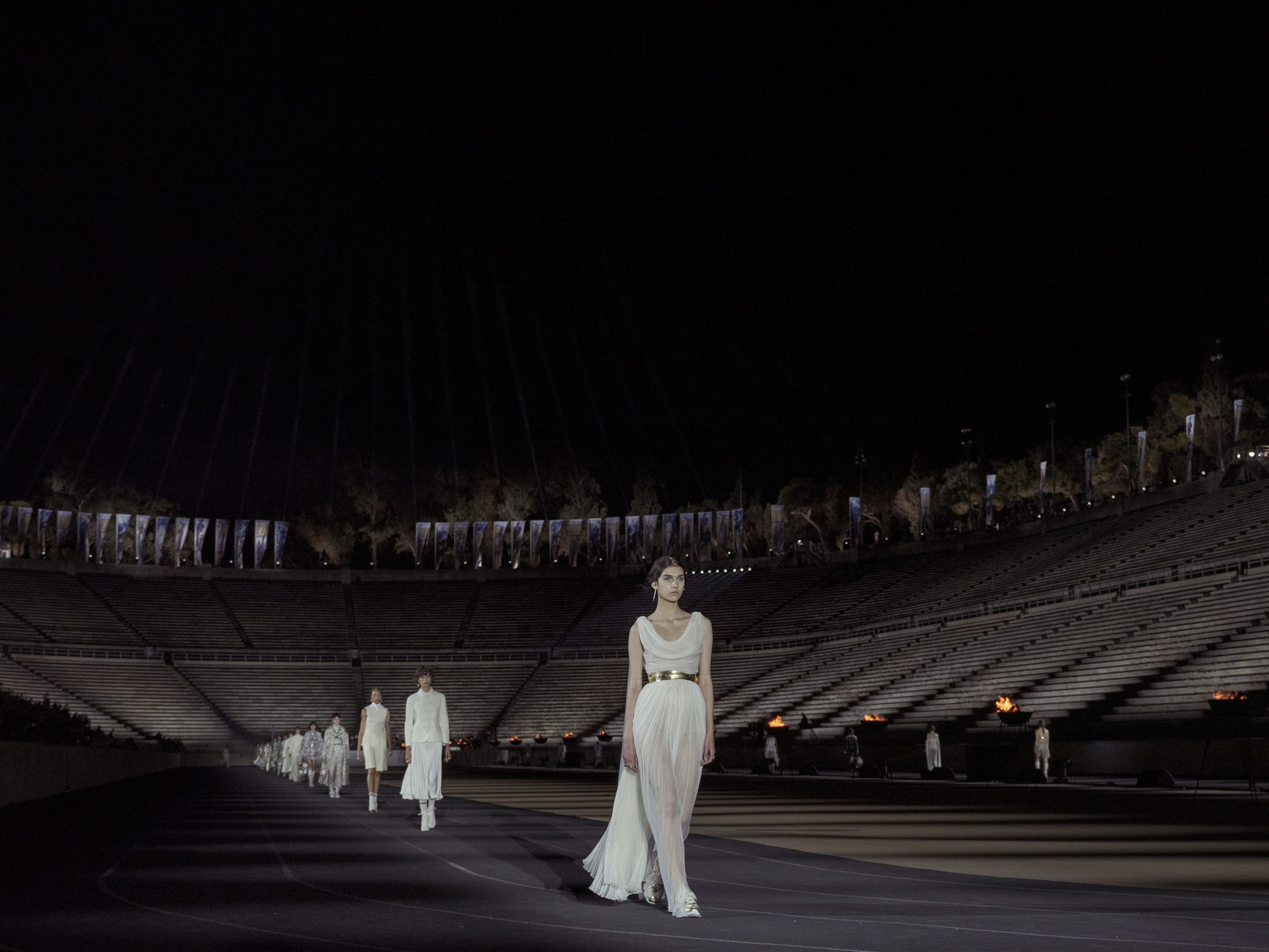 The-Greek-Bar-Jacket – The Greek Herald