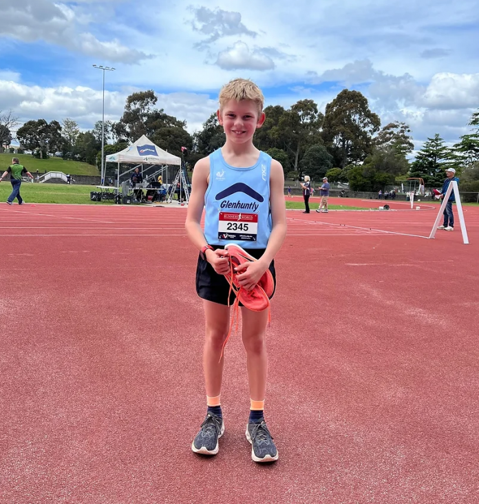 10-year-old Melbourne runner Archie Sideridis sets unofficial world ...