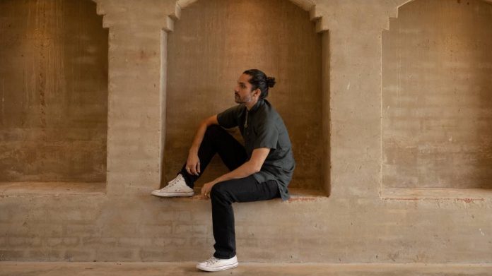 Greek Australian Luka Lesson launches new verse novel on different ...