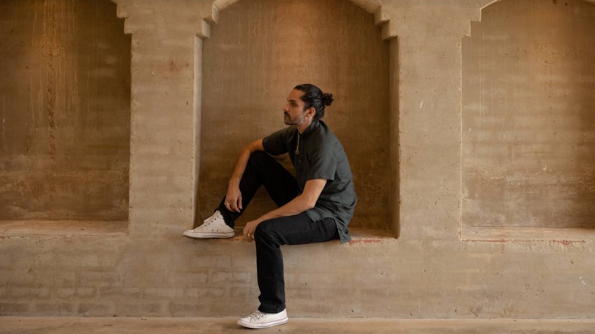 Greek Australian Luka Lesson launches new verse novel on different ...