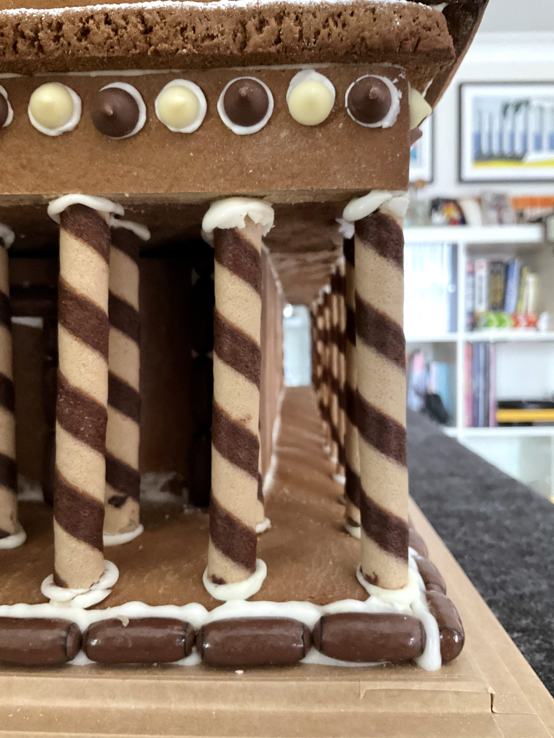 Australian pop-artist makes Parthenon out of gingerbread for Christmas ...
