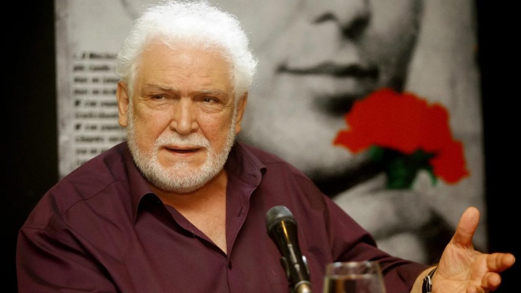 Remembering the Greek celebrities who passed away in 2022 - Greek Herald