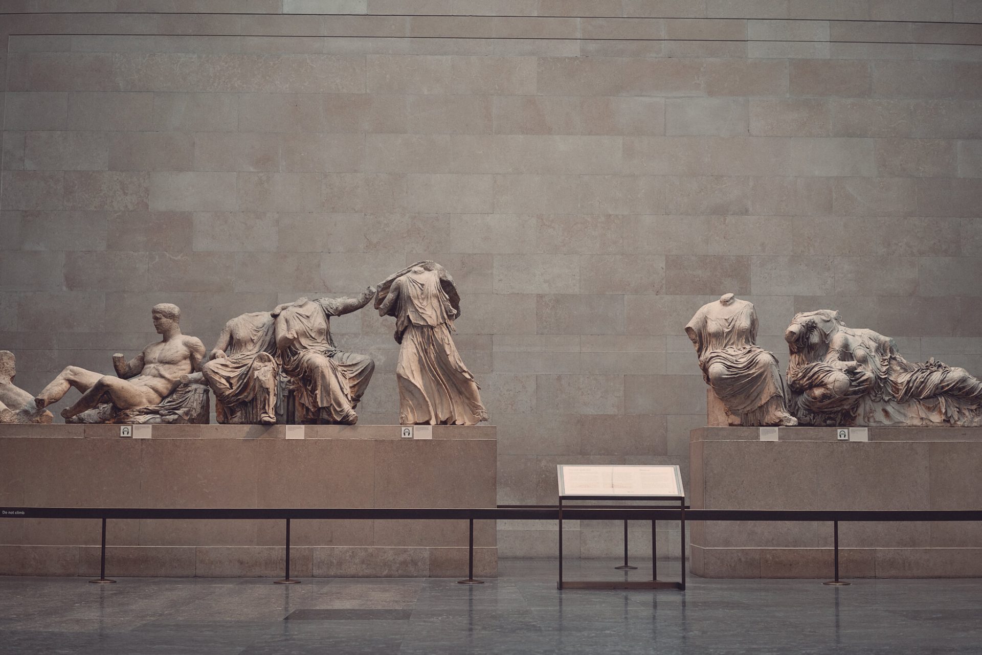 UK Prime Minister rules out law change for return of Parthenon Marbles to Greece – Greek Herald