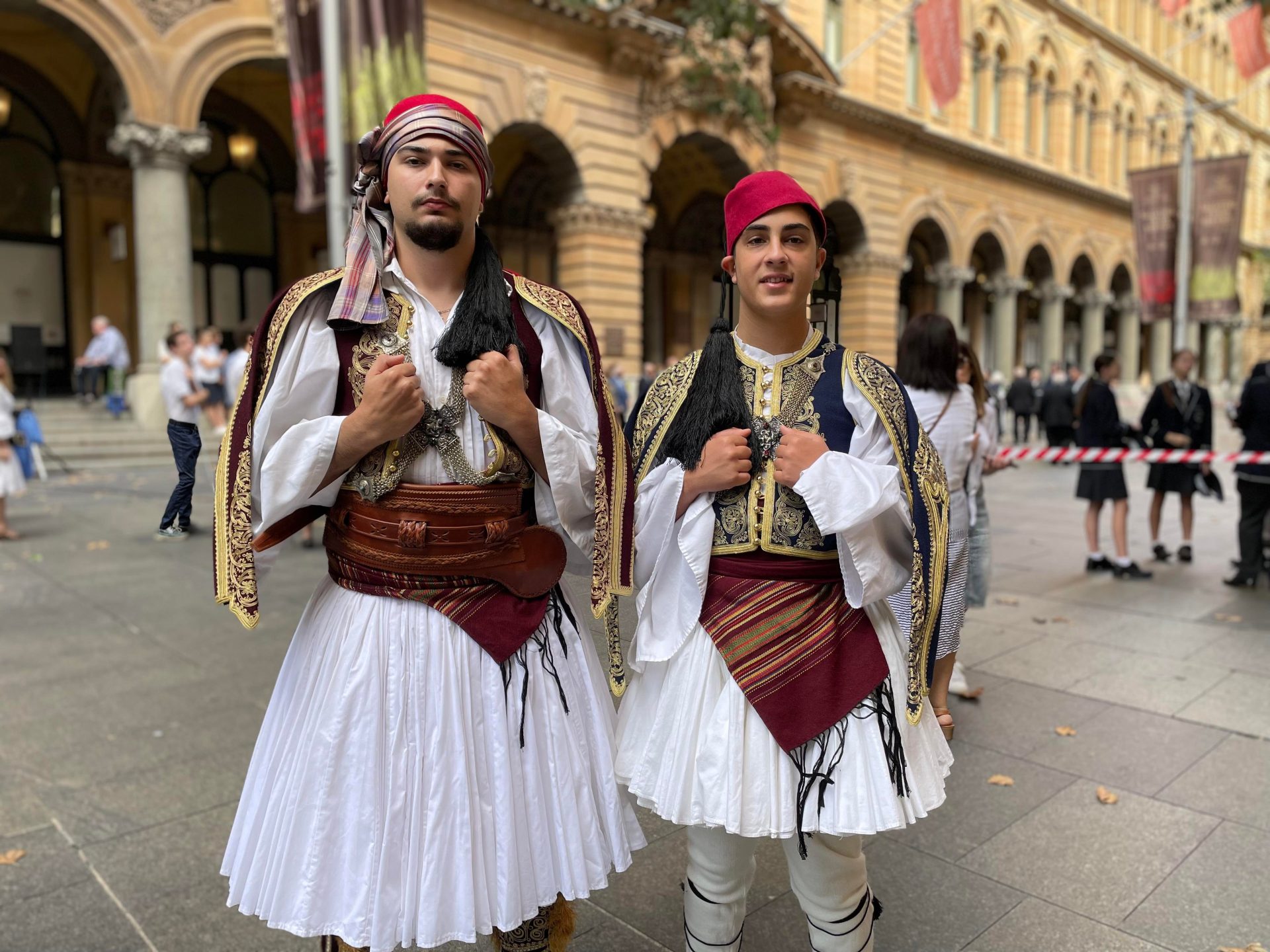 'Zito Ellas': Greeks in Sydney mark Greece's National Day with proud ...
