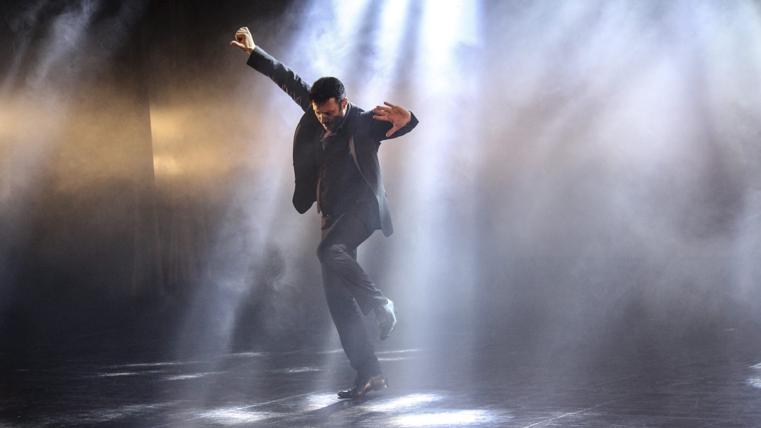 Zeibekiko master Christos Shakallis: 'I will show my soul on stage in ...