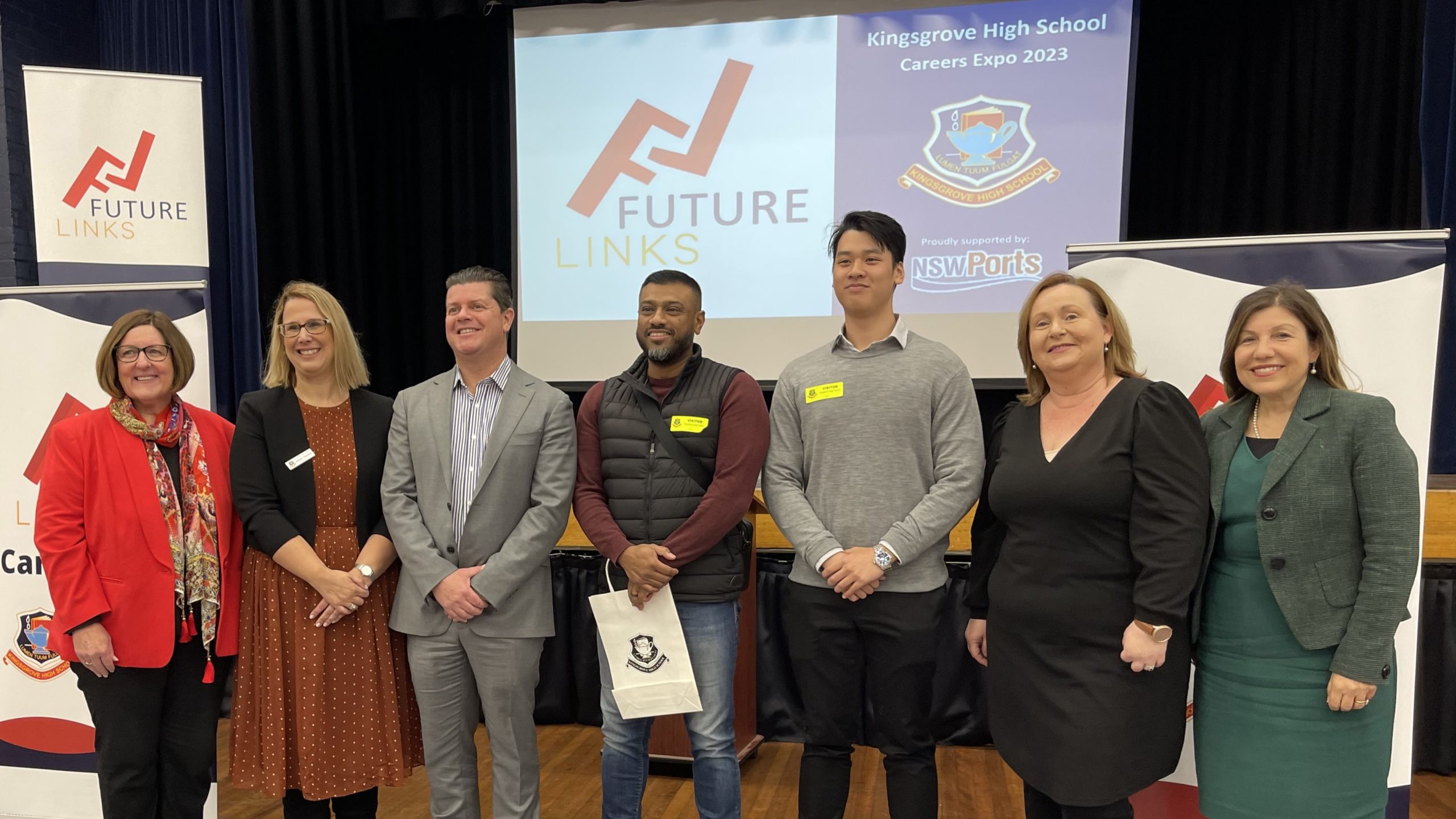 kingsgrove high school future links expo (8) - Greek Herald