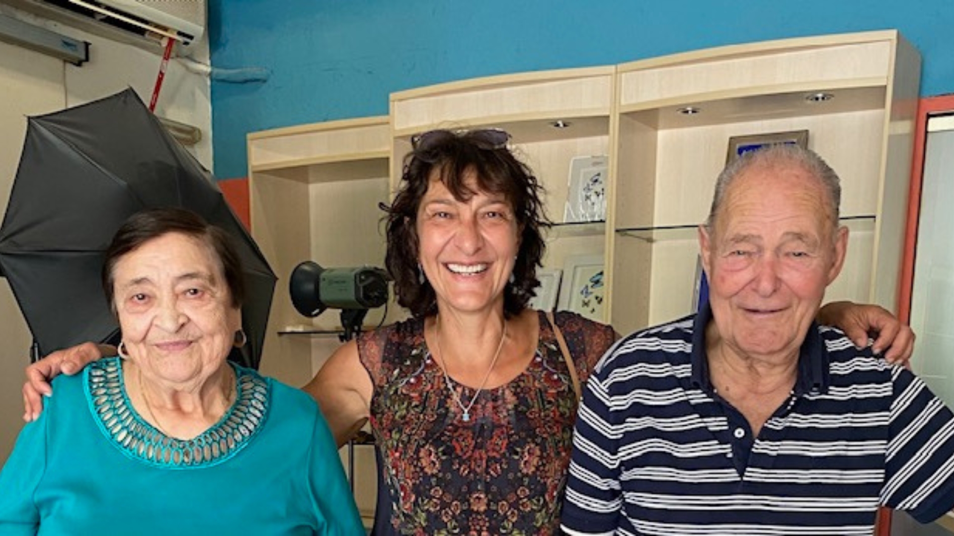 Professor Maria Forsyth mentors young scientists – The Greek Herald