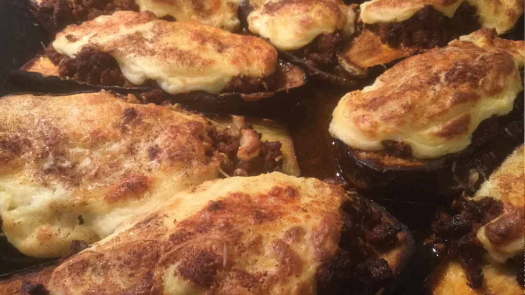 Traditional Greek recipes: Papoutsakia – The Greek Herald