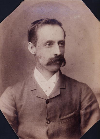 William Usher's Instagram, Twitter & Facebook on IDCrawl