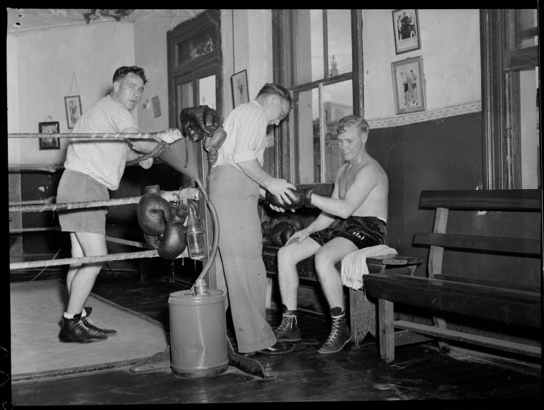 Aboriginal boxing in Sydney