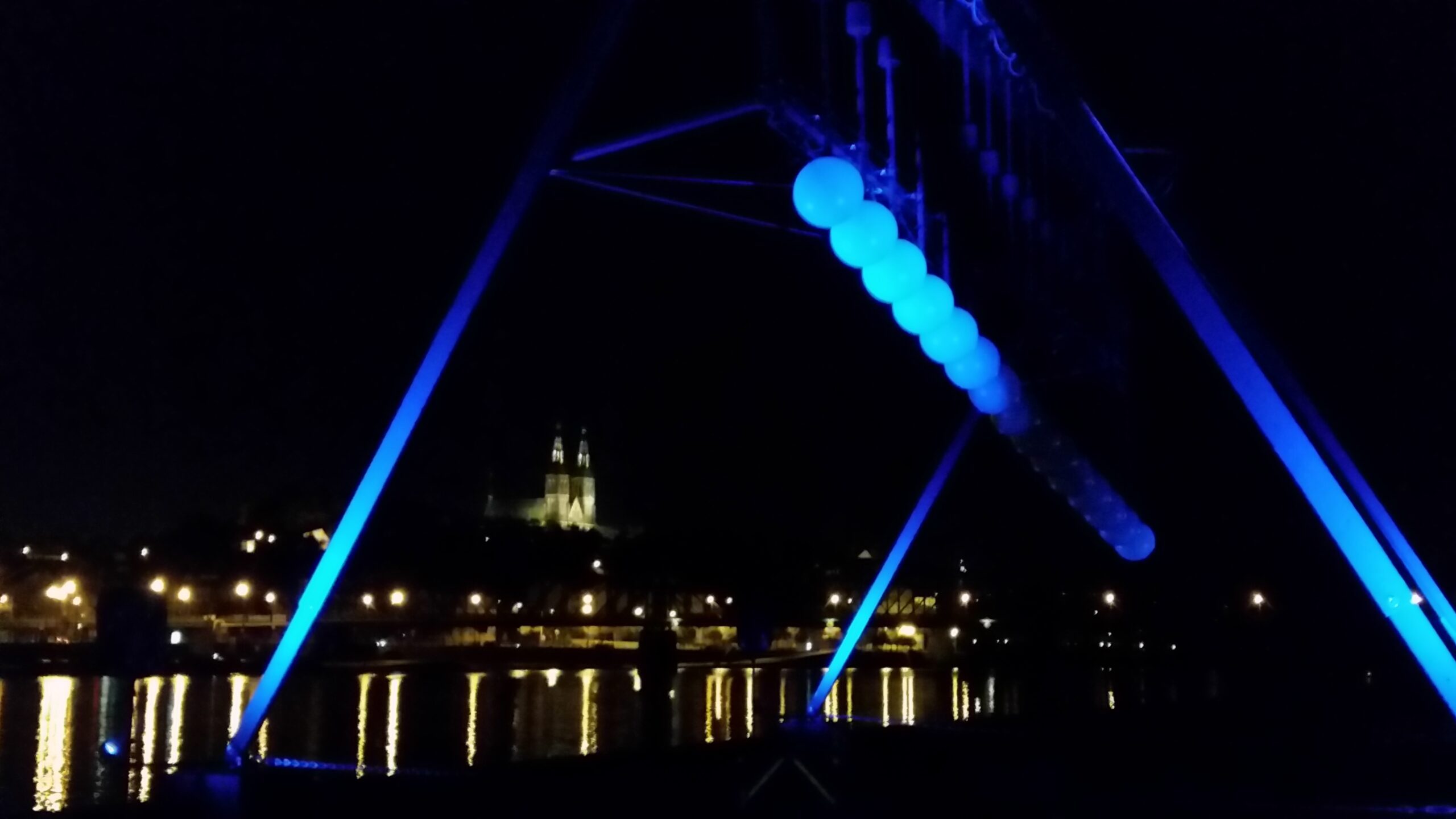 The Pendulum Wave is Astonishing - The Next Archives - Idea Generator ...