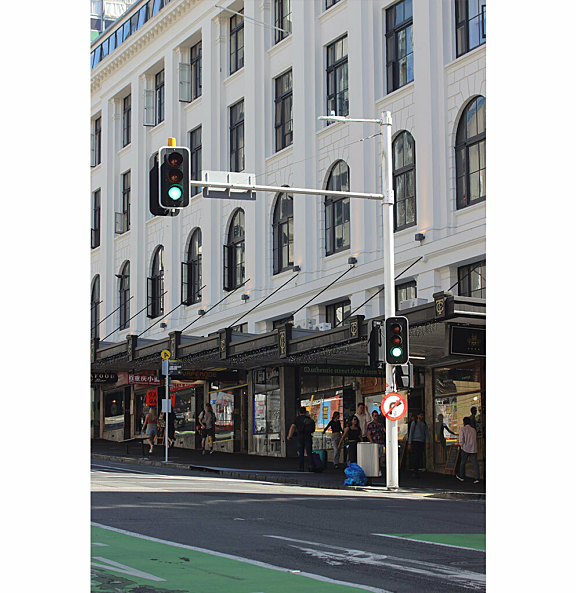 Sentry Barrier TL-4 Thrie-Beam System | CSP - CSP