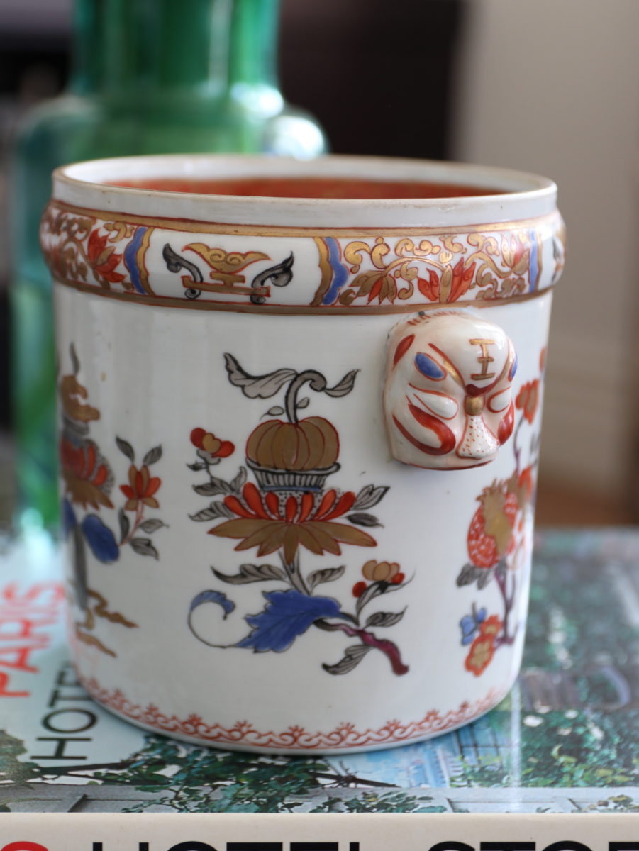 Imari style ceramic cache pot or planter – European Antiques