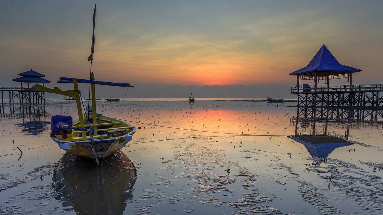 Surabaya: Discover Indonesia's Hidden Gem of Culture & History