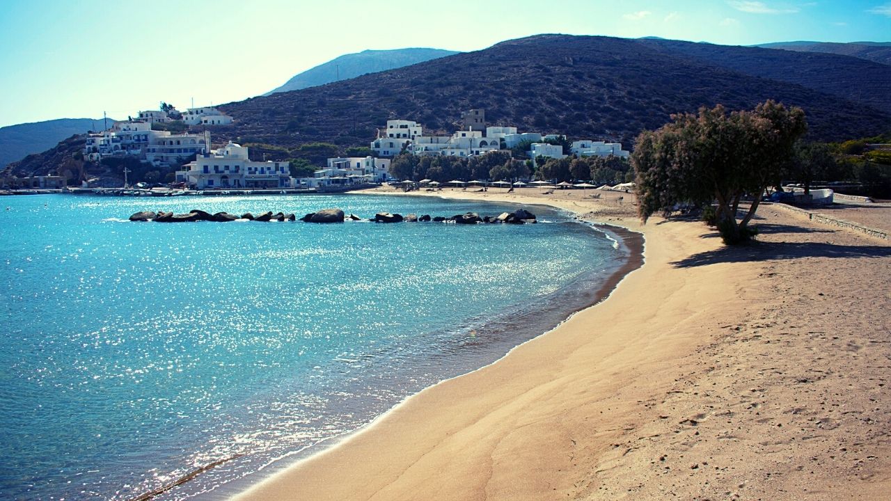 Sikinos - FirstClass Travel Specialist