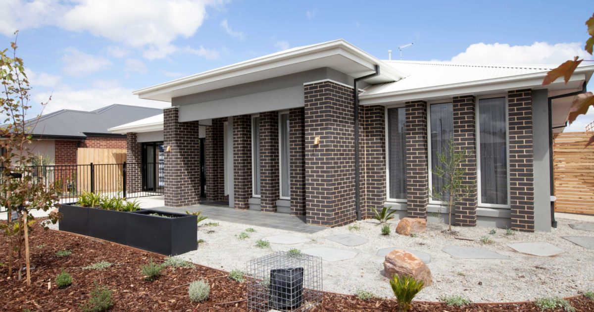 Thinking of Building in a New Estate? Top 10 Tips | JG King Homes