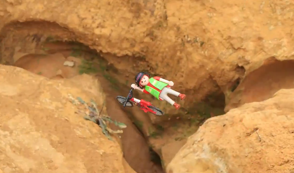 Video: Stop Motion Mini Figure Shredding