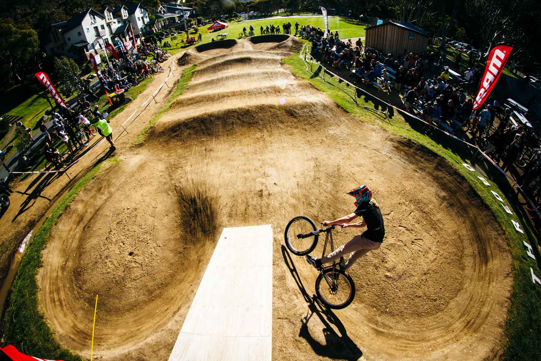 Australia’s Largest Gravity Mountain Bike Festival Returns to Thredbo
