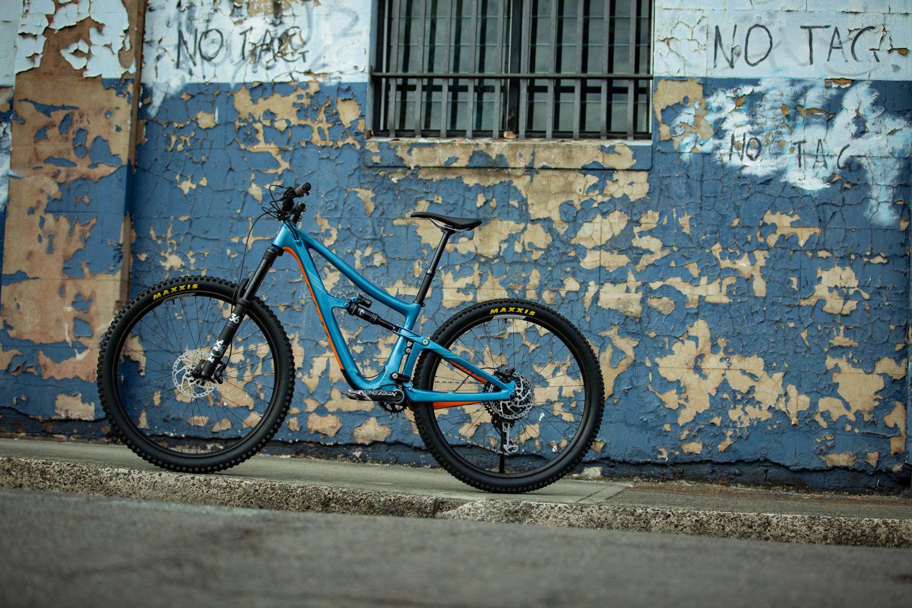 Ibis RipMo On Test - A New Lightweight Big-Travel-Big-Wheeler
