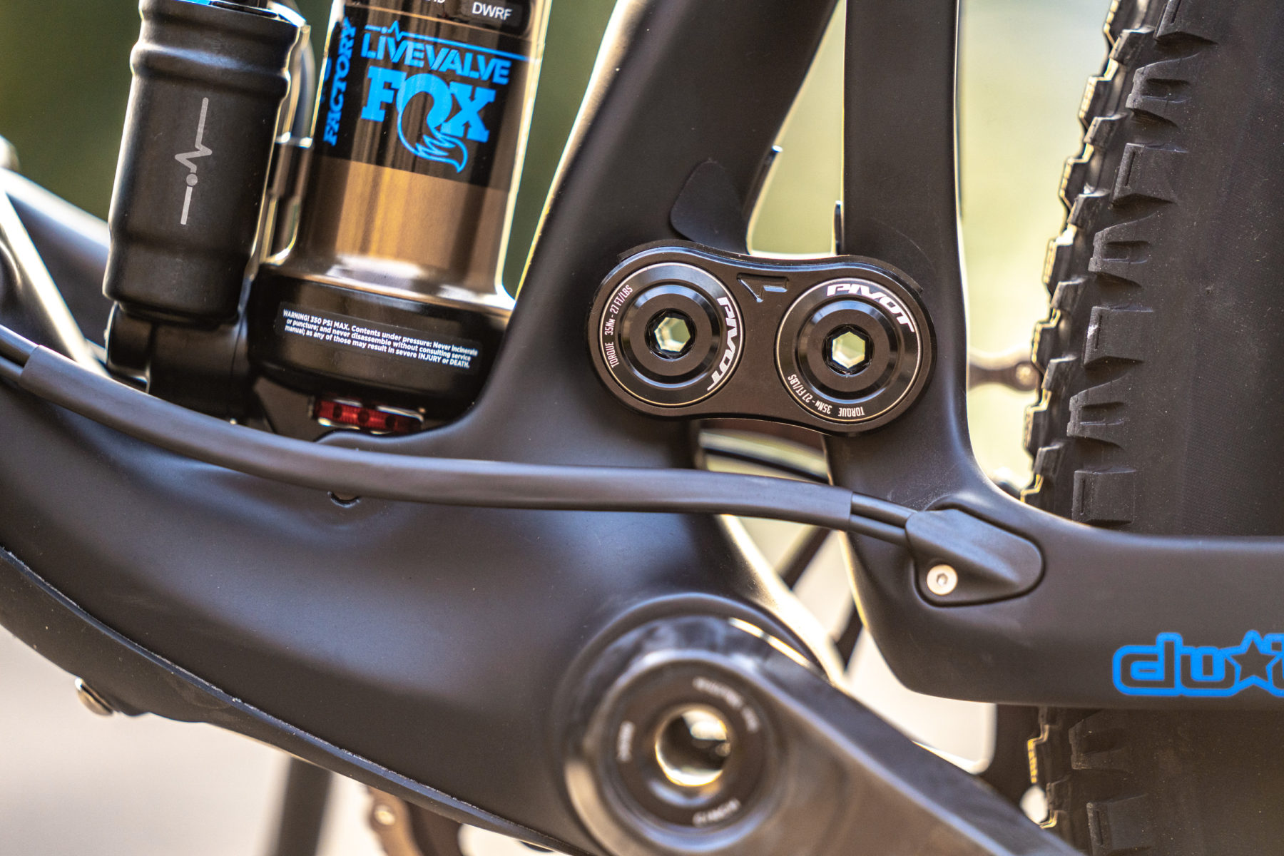 Pivot's new Mach 4 SL - First Impressions