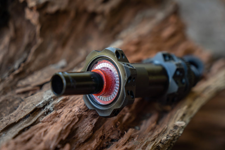 Hands On | Inside the DT Swiss 180 hubs and the Ratchet EXP freehub