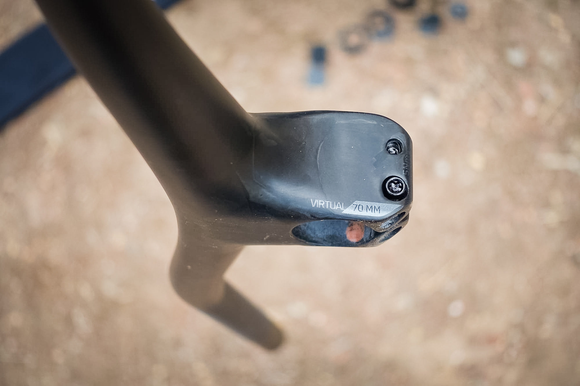 Review | The Syncros Fraser iC SL Is An Ultra-Light Carbon Bar & Stem