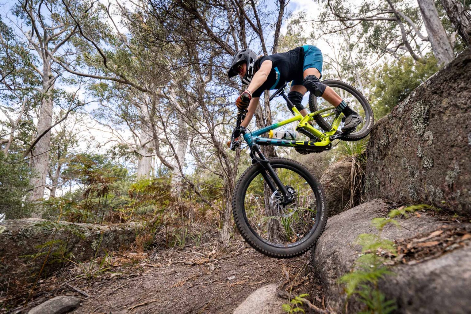 Racing Enduro in Derby | The Shimano Enduro, Asia-Pacific EWS