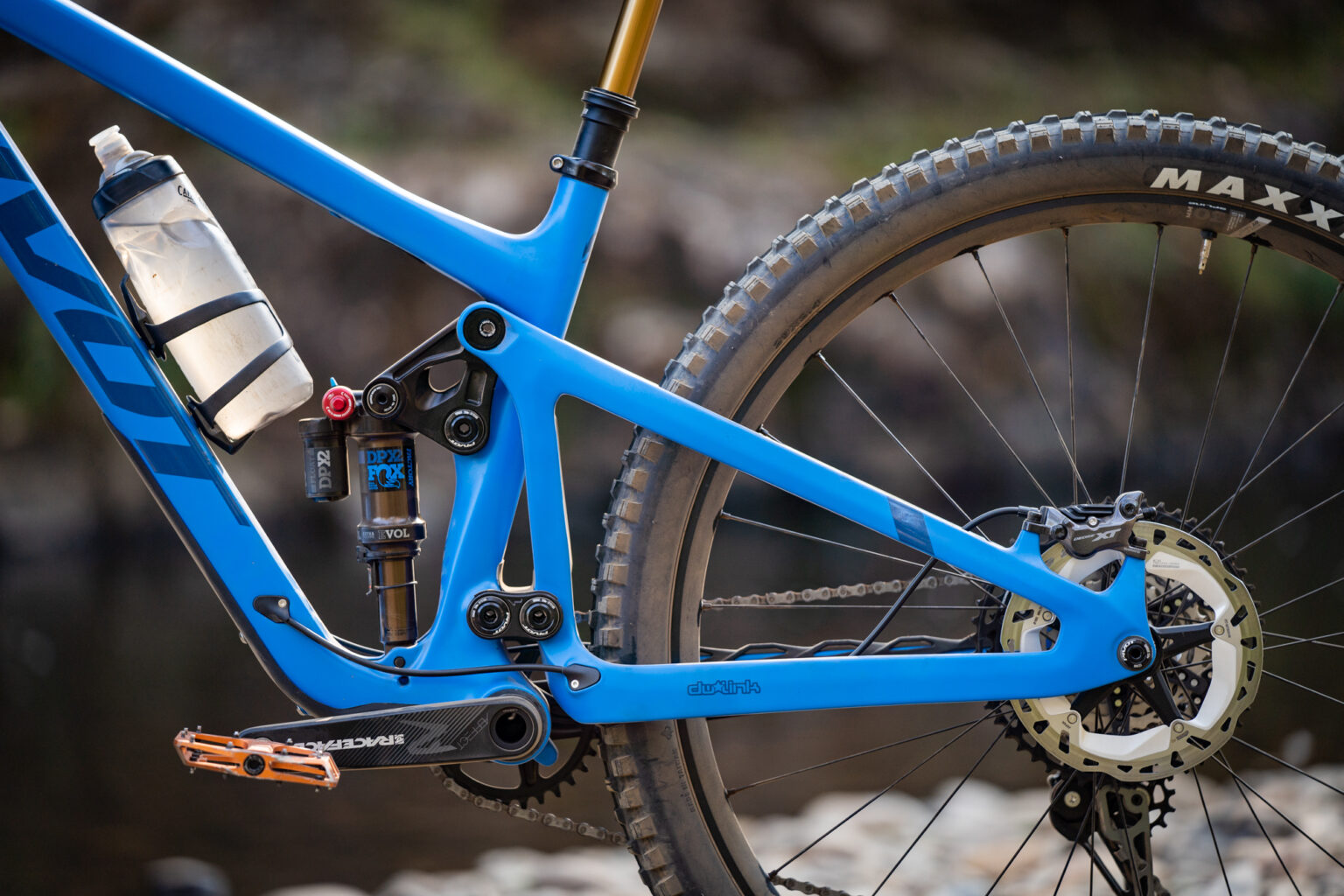 First Look | Pivot Cycles Launches All-New Switchblade For 2020