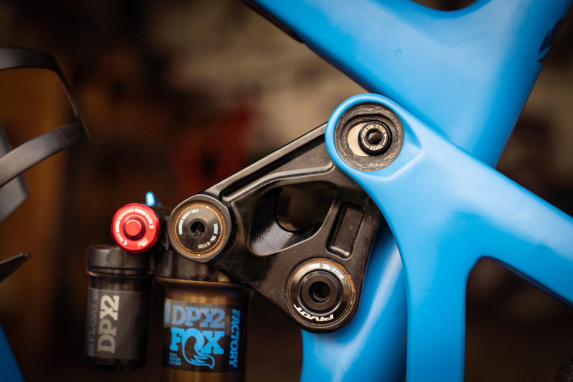 First Look | Pivot Cycles Launches All-New Switchblade For 2020