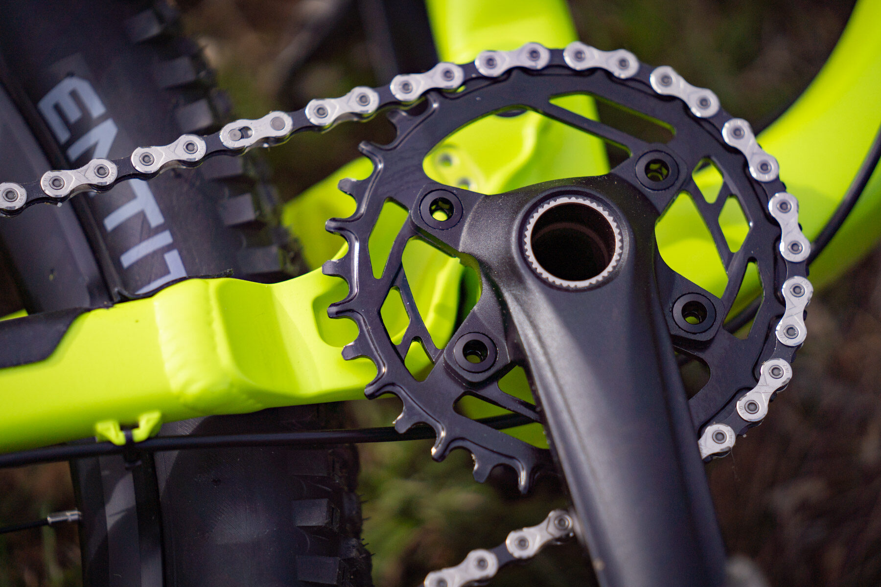 The 2020 Polygon Siskiu D6 Is A Sub-$2,000 Full Suspension Trail Bike