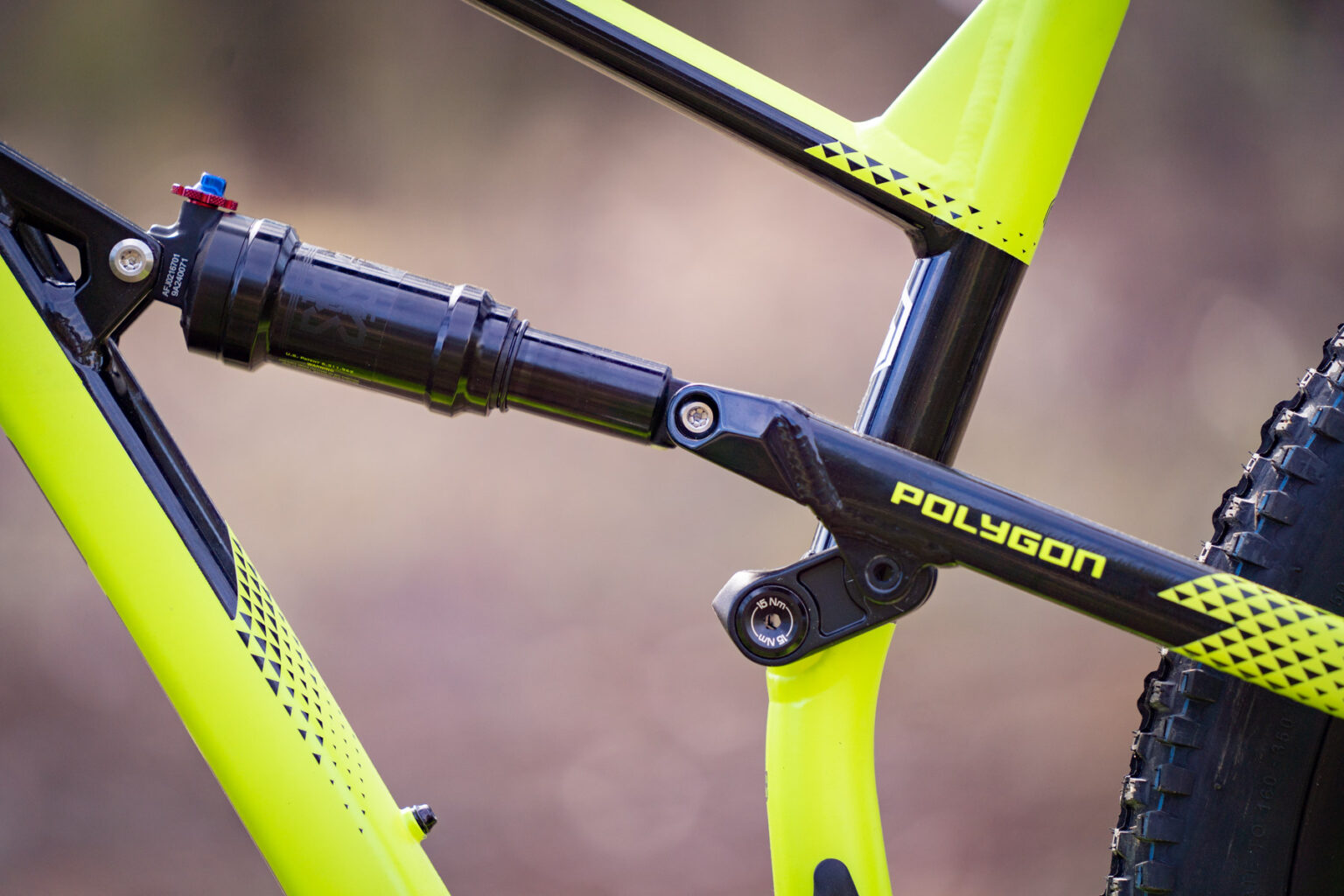 The 2020 Polygon Siskiu D6 Is A Sub-$2,000 Full Suspension Trail Bike