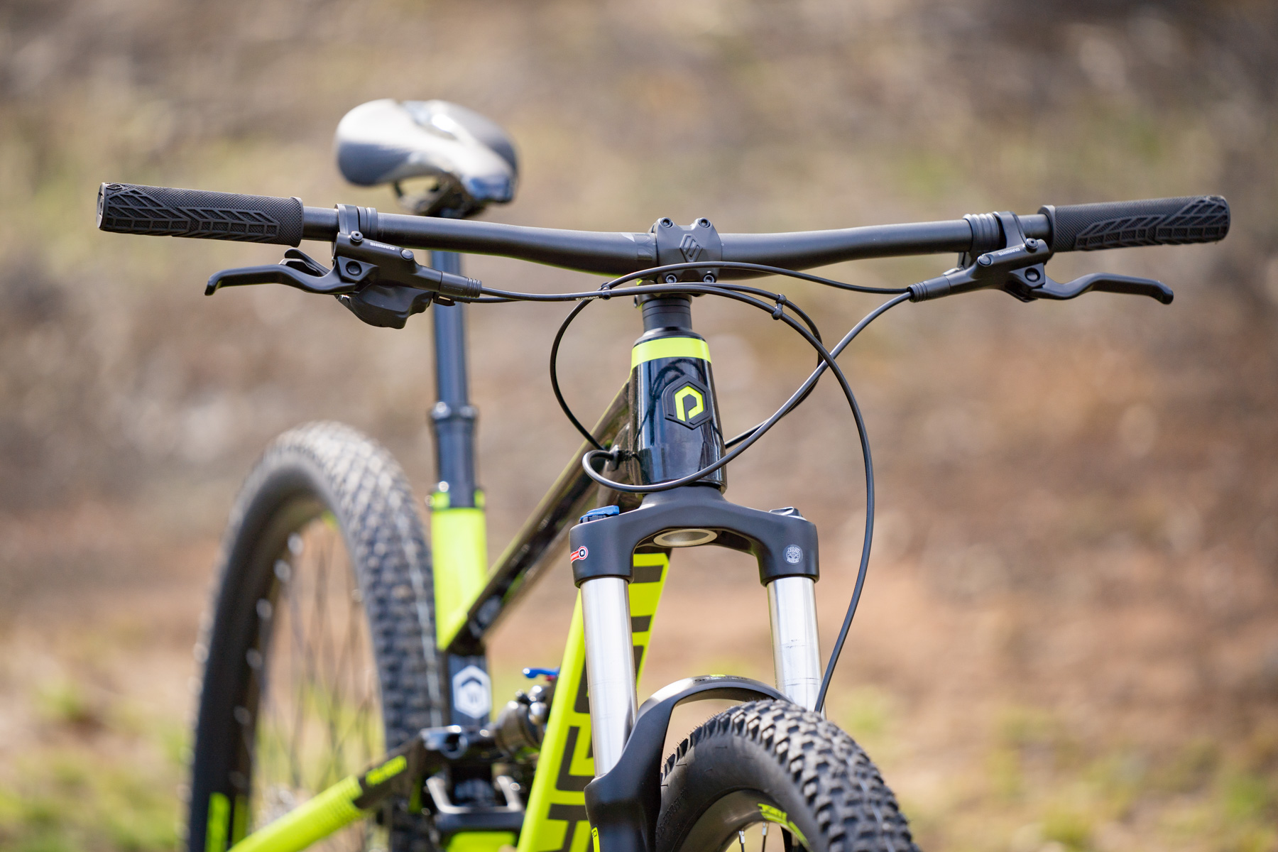 The 2020 Polygon Siskiu D6 Is A Sub-$2,000 Full Suspension Trail Bike