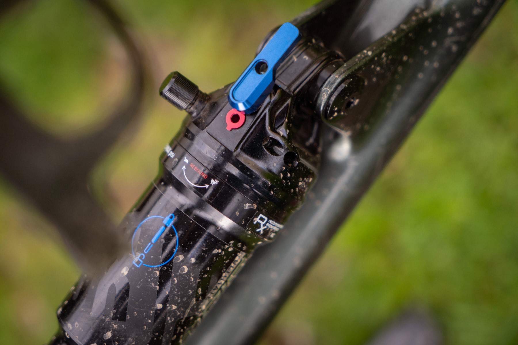 Specialized Epic EVO Review | The new 2021 Epic EVO ditches the Brain