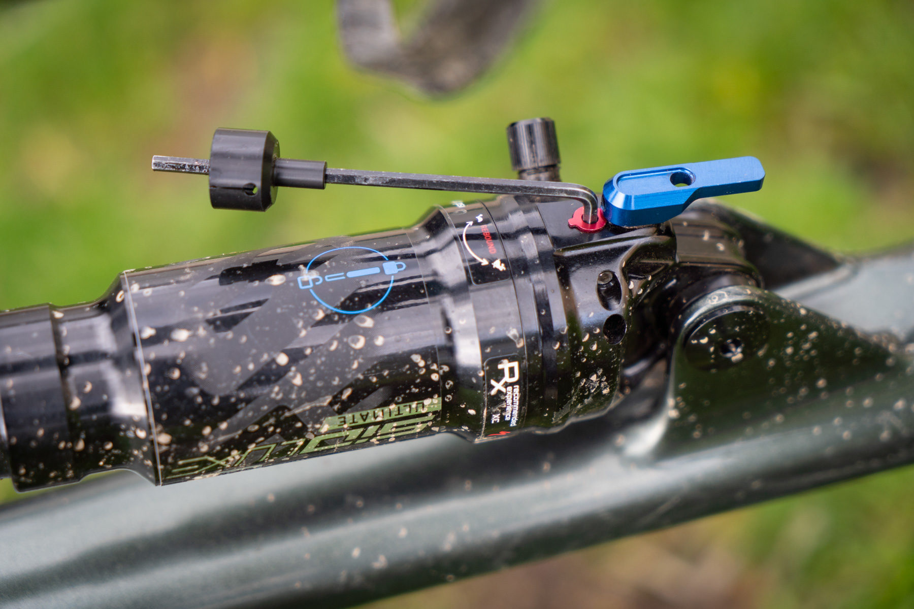 Specialized Epic EVO Review | The new 2021 Epic EVO ditches the Brain