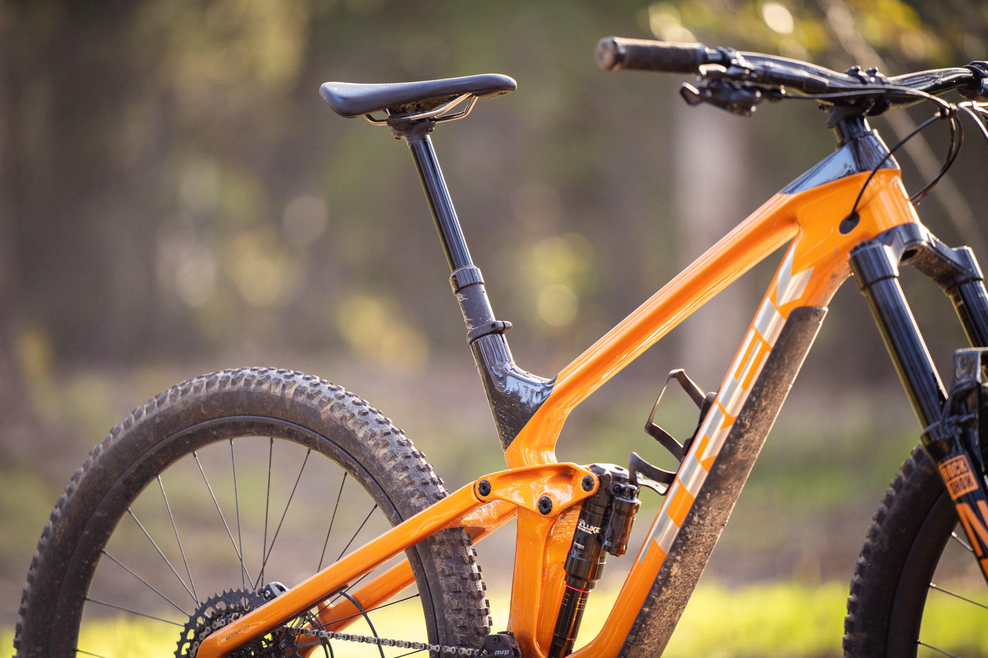 Trek Slash Review | The 2021 Slash is the iron fist in a velvet glove