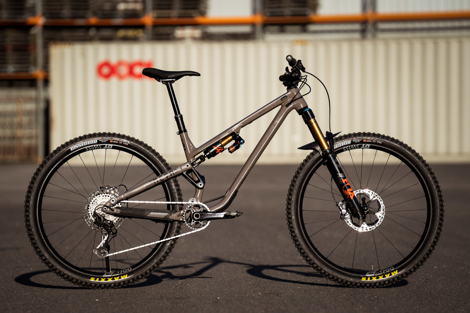 COMMENCAL Go Direct in Australia