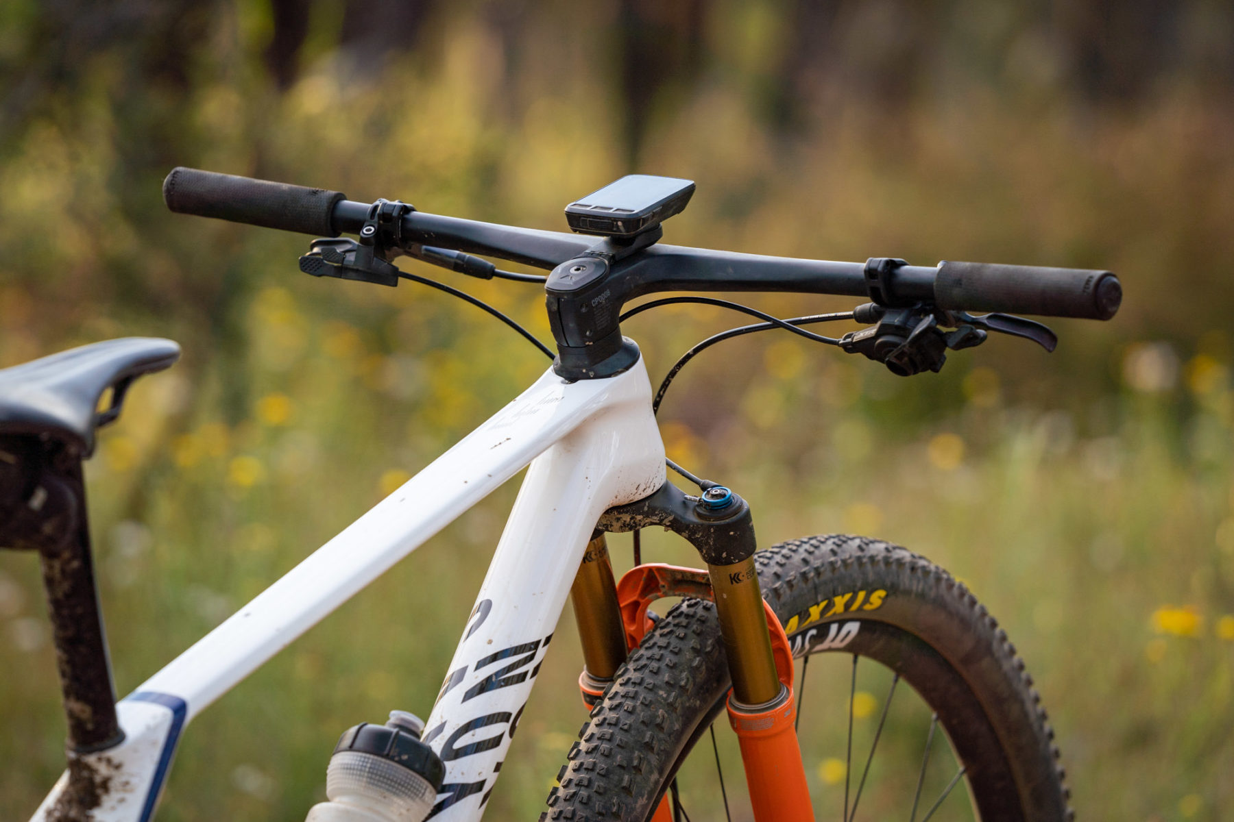 Canyon Exceed CFR 2021 Review | A super-light, unapologetic race bike