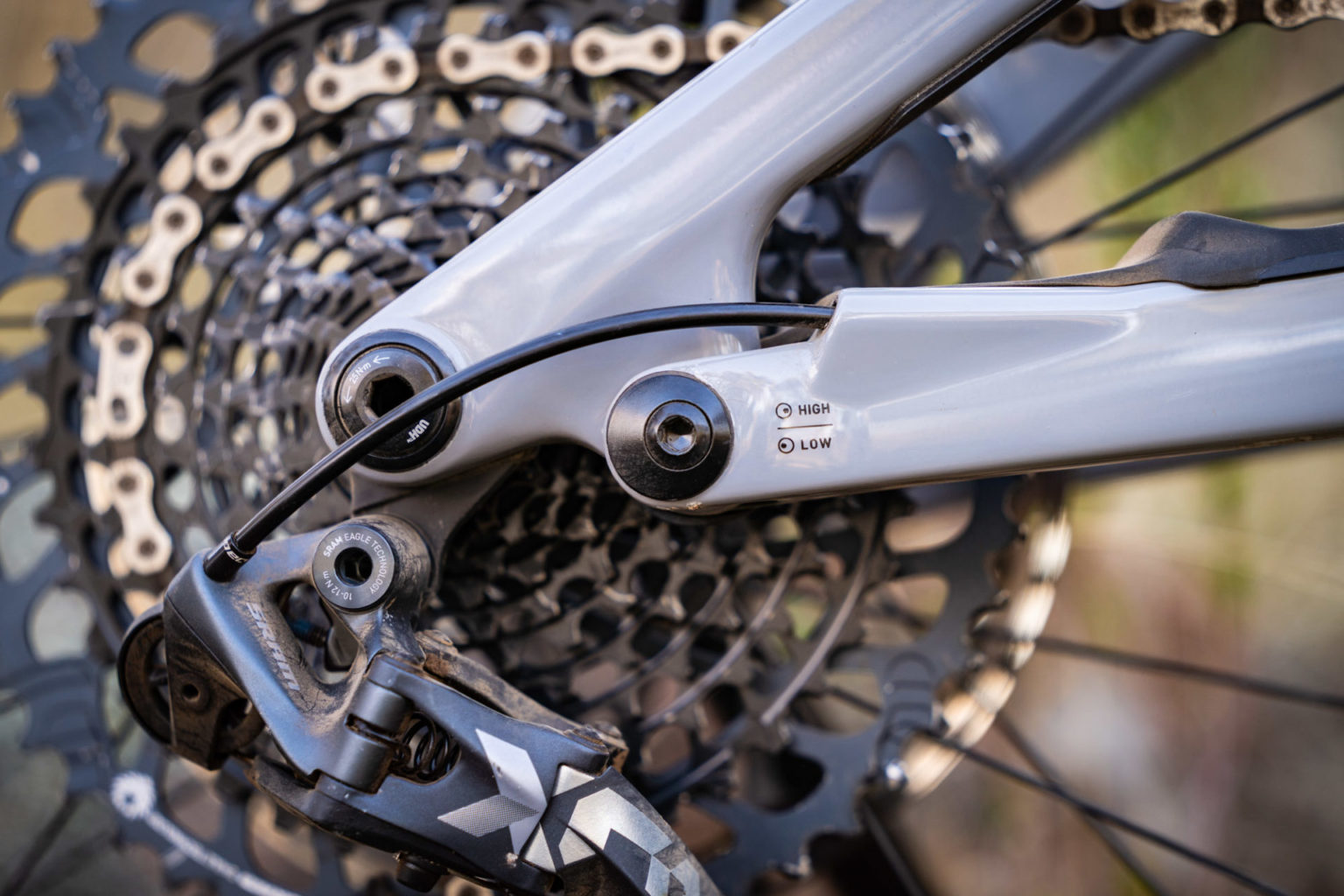 Specialized Kenevo SL Review | A stunning, lightweight, long-travel e-MTB