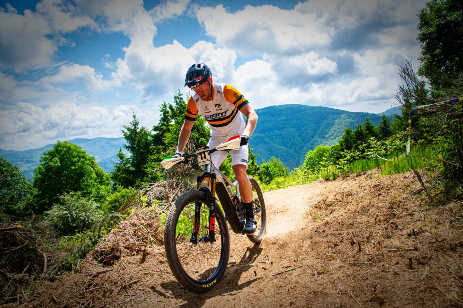 Cabin fever with Josh Carlson | The Giant Factory Off-Road rider's plan ...