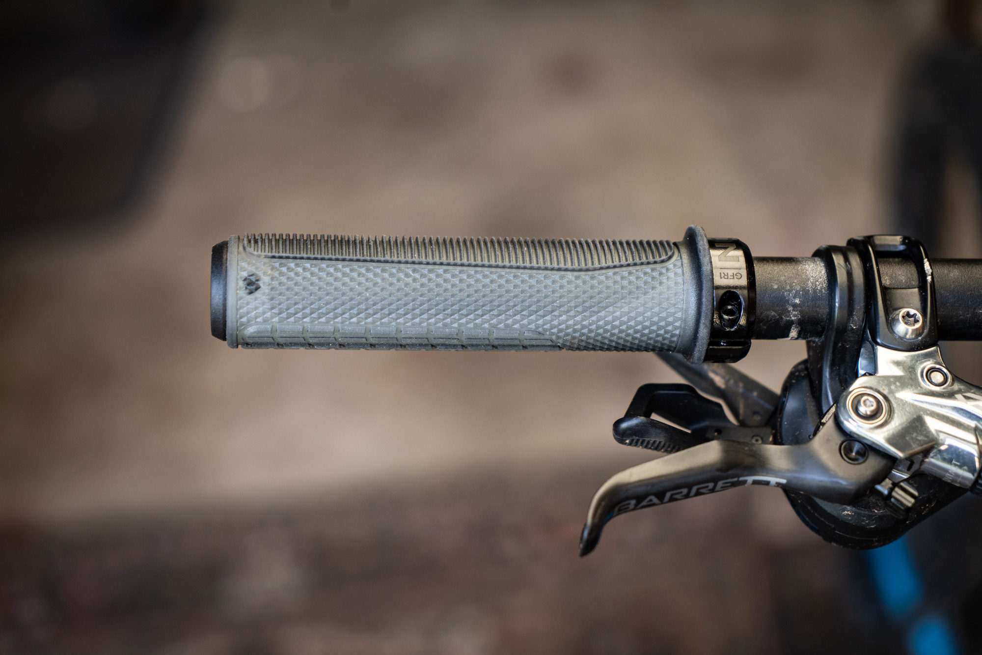 Flow's Fresh Produce | New SRAM HS2 rotors, a Canyon & Specialized kit